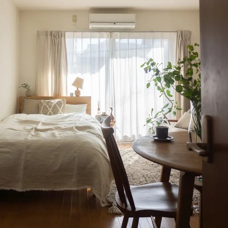 一人暮らしの8畳1K・ワンルームレイアウトのコツをご紹介します ｜家具・インテリア Re:CENO（リセノ）